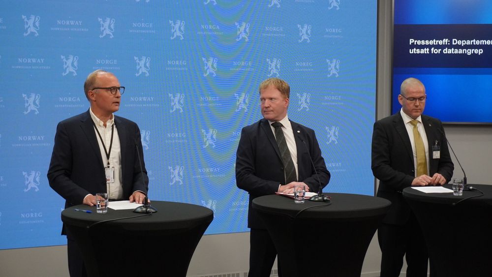 Departementer utsatt for dataangrep: – Sårbarhet i programvare er ...