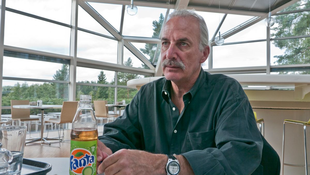 Kavlipristaker Donald Eigler: Vil lagre åtte bits i ett enkelt atom | Tu.no