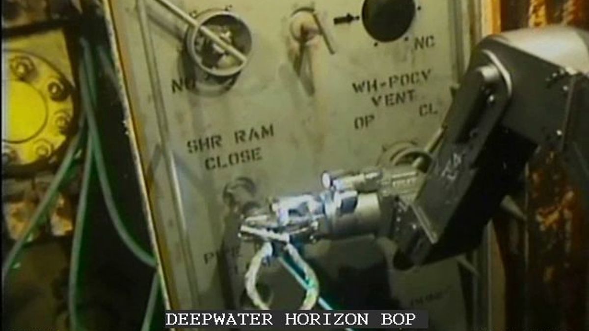 Vil sette på ny ventil på lekkasje | Tu.no