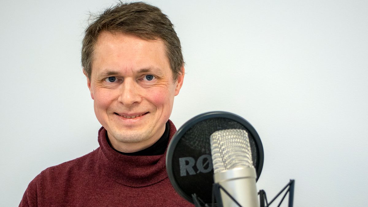 Klærne hans bruker strøm og osmose for å holde deg tørr | Tu.no