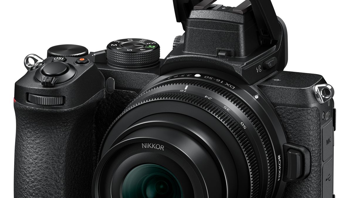 Nikon med speilløst APS-C systemkamera | Digi.no