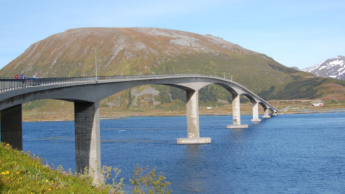 207 bruer og fergekaier i Nord-Norge skal sjekkes for feil og mangler ...
