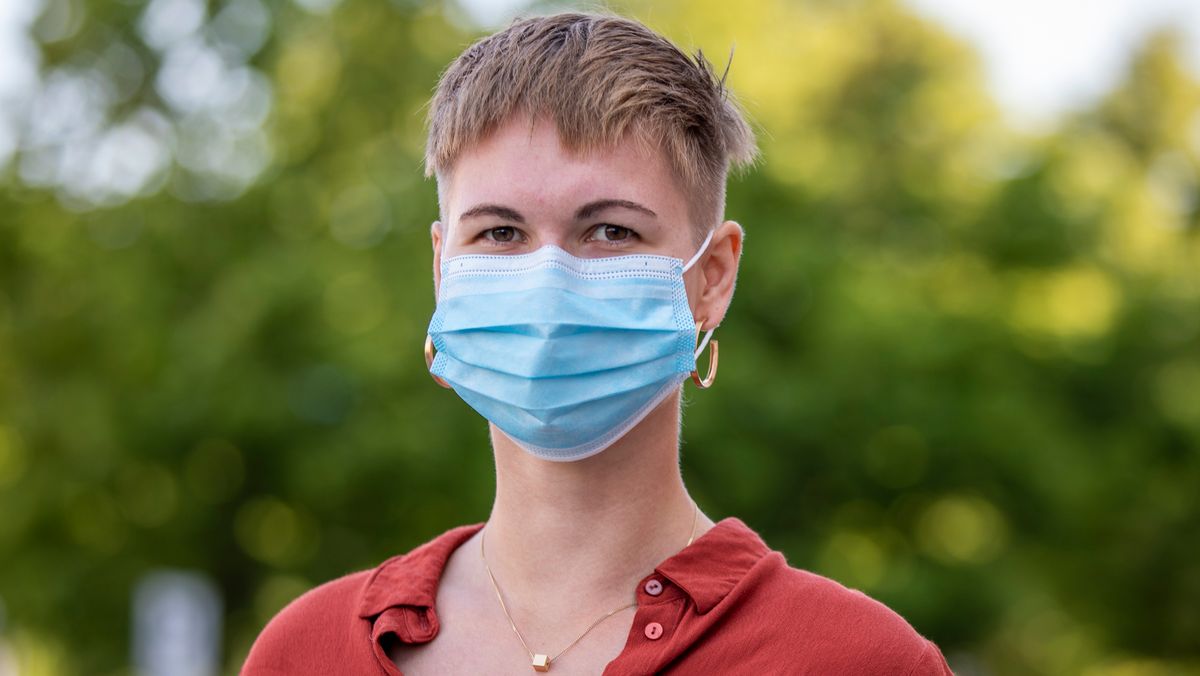 Anbefaler munnbind på fulle busser og tog i Oslo kommune og i Indre ...