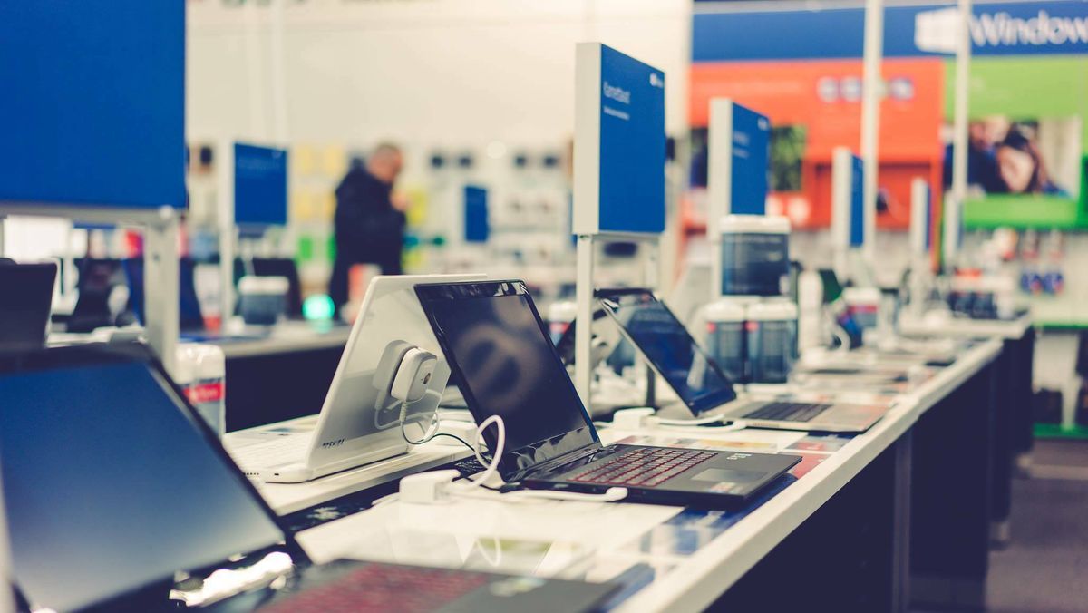 NVE gir Elkjøp og Power en halv million kroner hver i gebyr | Digi.no