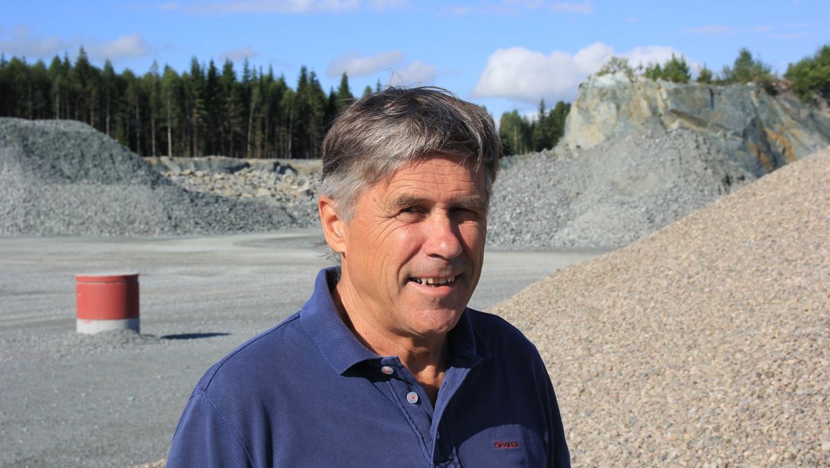 Roy Holth overlater roret til neste generasjon | Tu.no