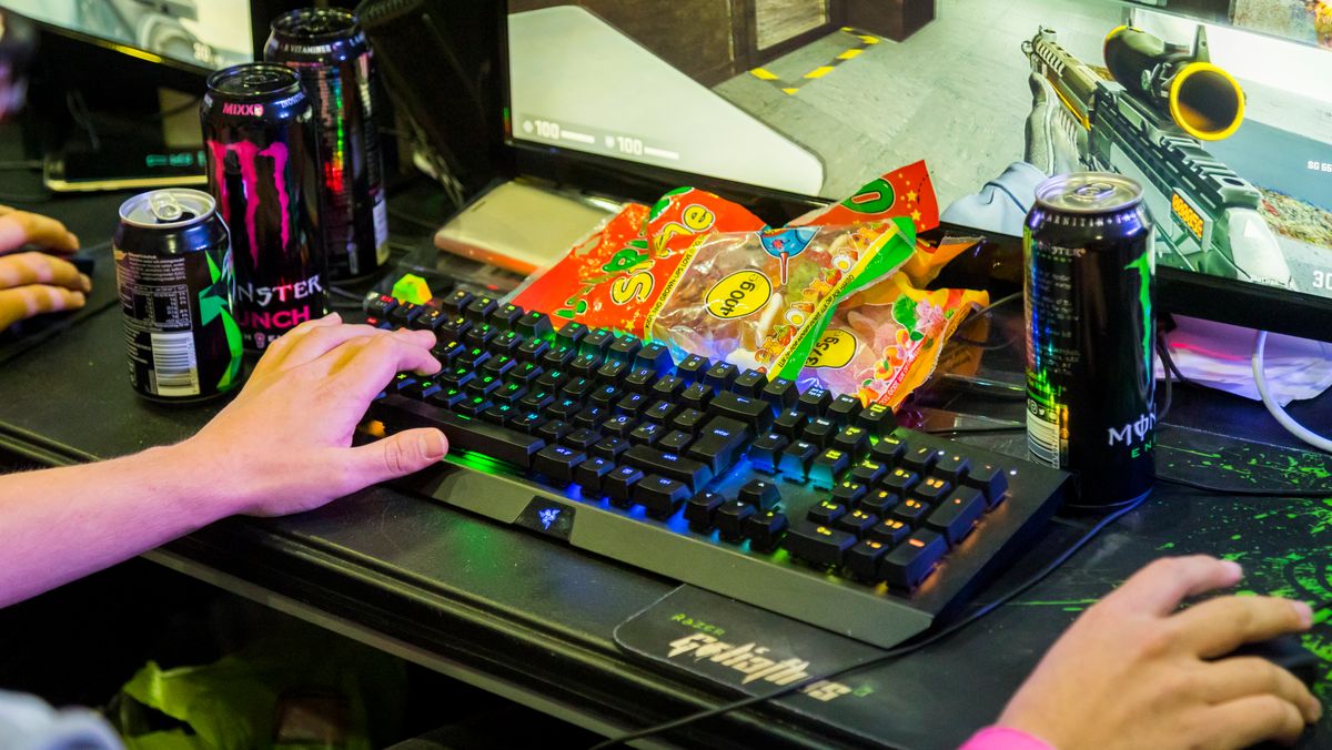 Ny rekord i salg av elektronikk i 2021 | Digi.no