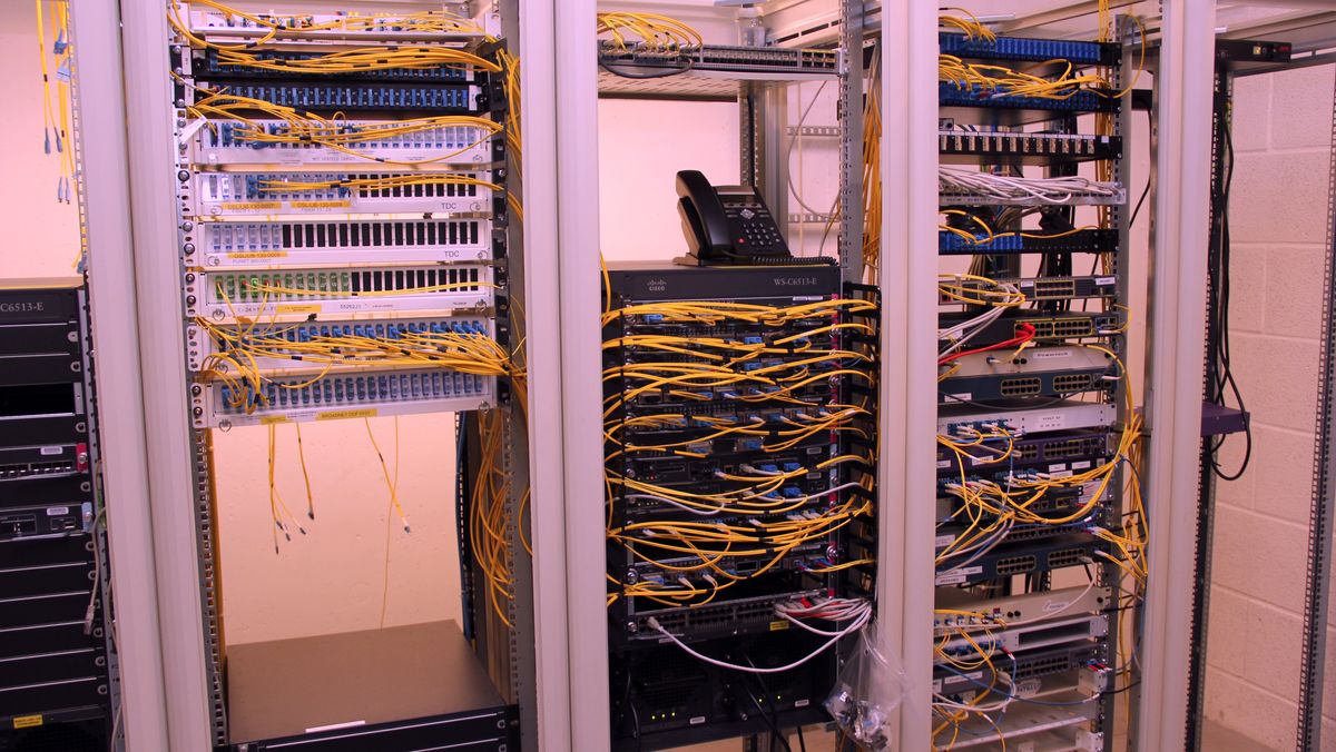 Der nettene møtes: Norges aller viktigste knutepunkt fyller 30 år | Digi.no