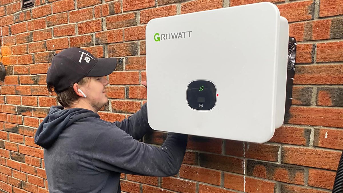 Solceller: – Kan gå glipp av 10–15 prosent strøm med feil vekselretter ...