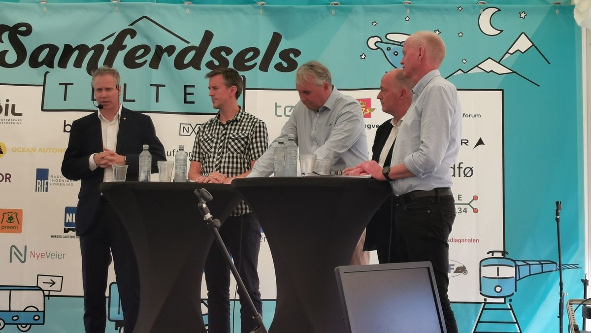 Debatt om motorveigalskap på Arendalsuka | Tu.no