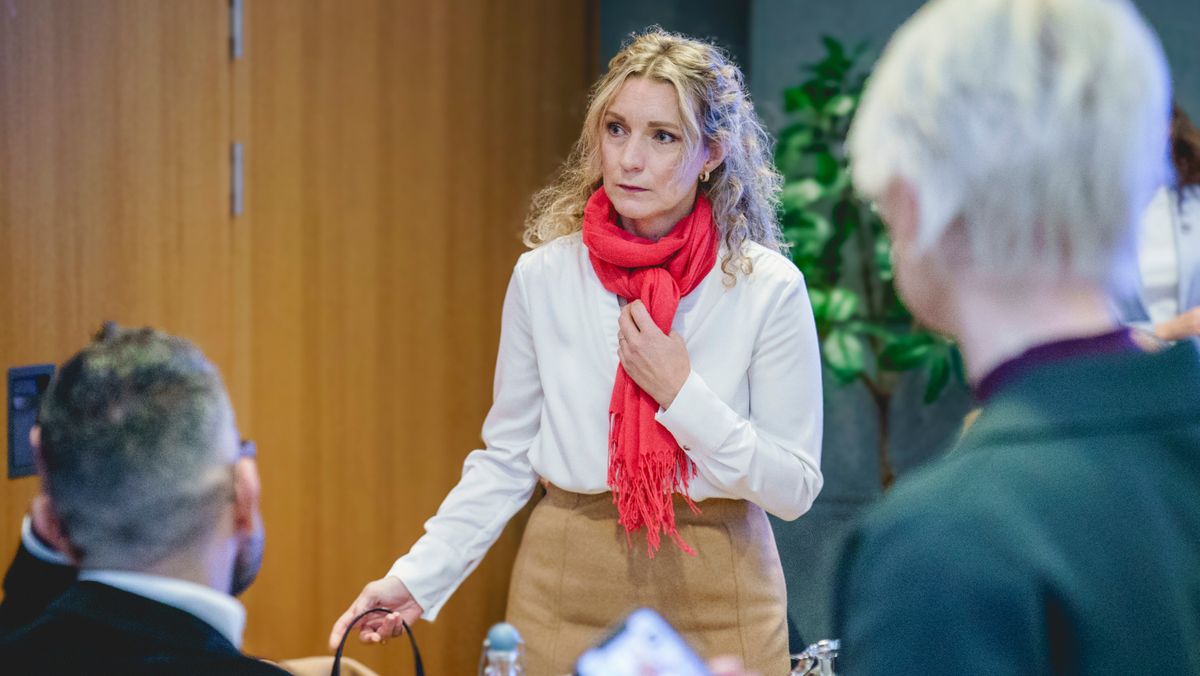 Vurderer å kreve at datasentrene oppgir hvor mye strøm som brukes til ...