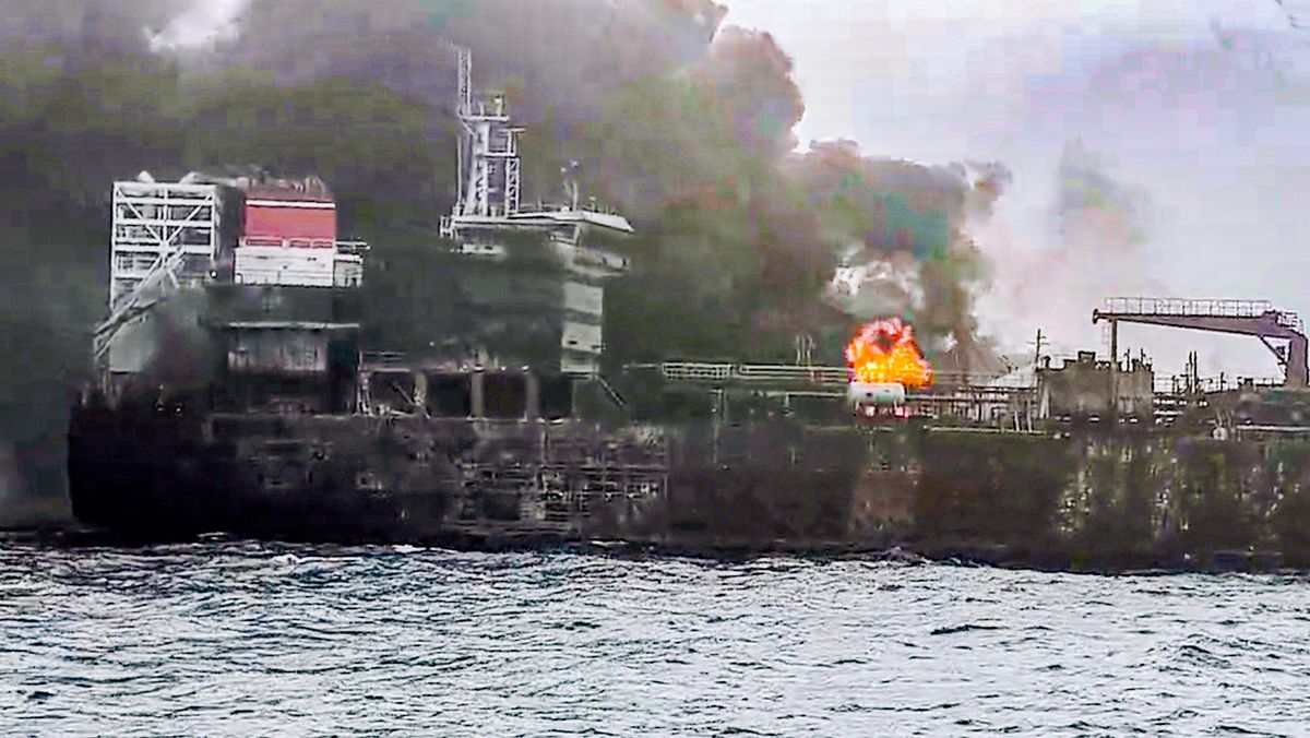 Forventer ikke at utslippet fra skipskollisjonen kommer mot Norge | Tu.no