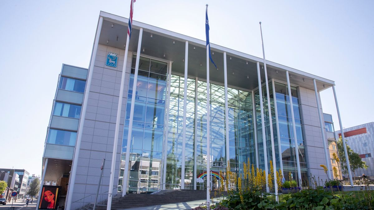 Tromsø kommune ba Chat GPT om råd om skolenedleggelser | Digi.no