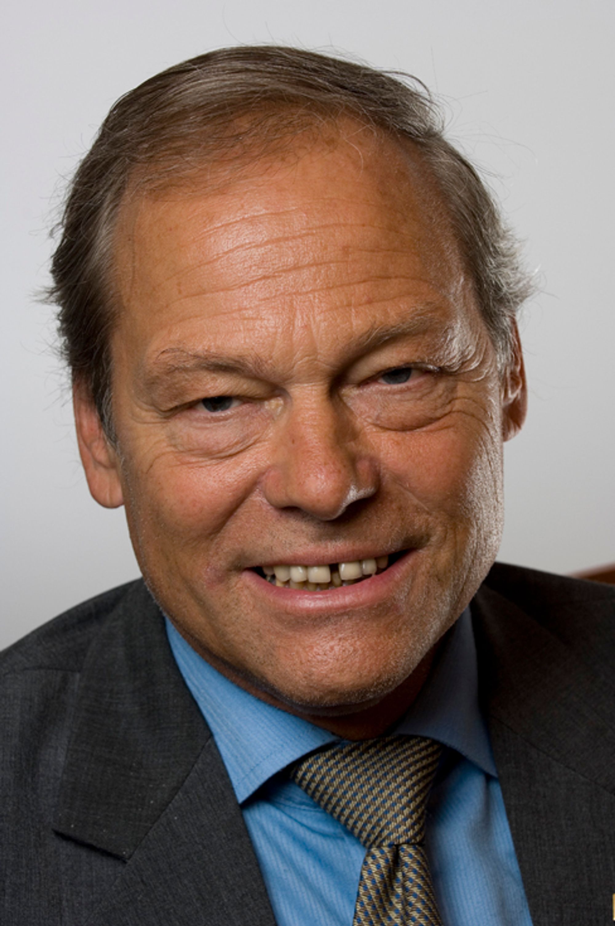 Vil ikke pålegge multifiber | Digi.no