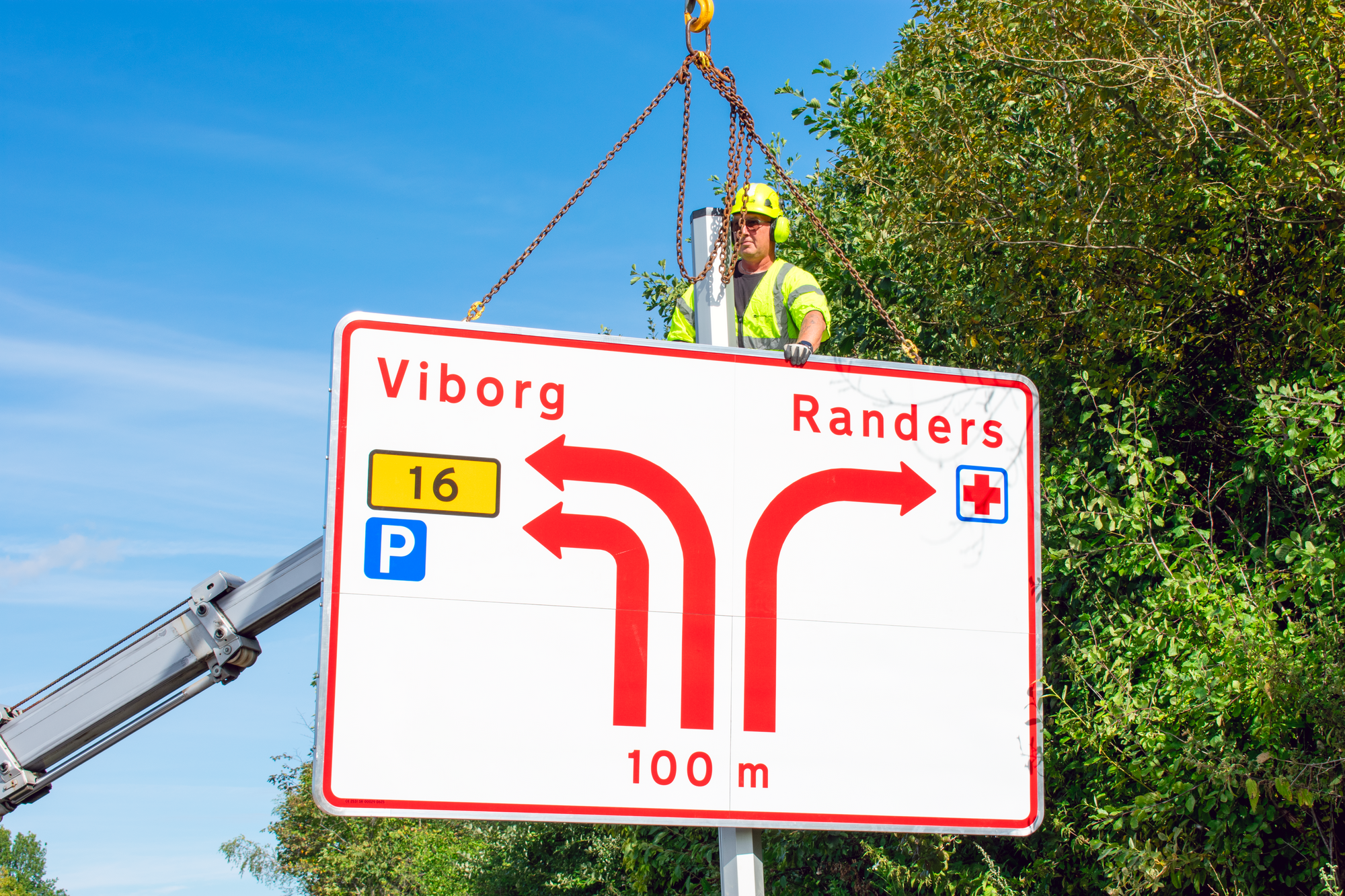 Prøver ut veiskilt i hamp | Tu.no